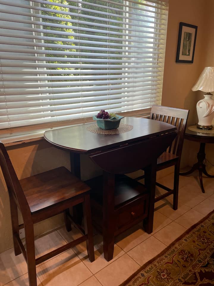 Spacious And Well Furnished Side Apartment - Hillsboro, OR