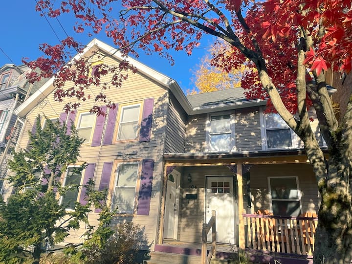 The Gallery House: Modern Heritage In Rondout - 金斯頓