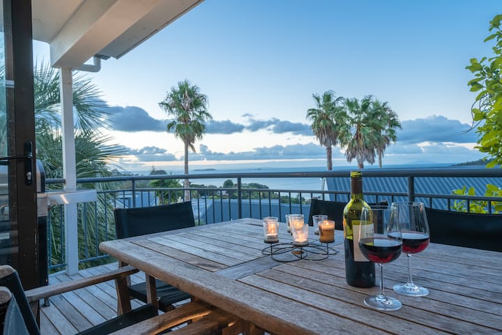 Premium Seaview Villa - Waiheke Island