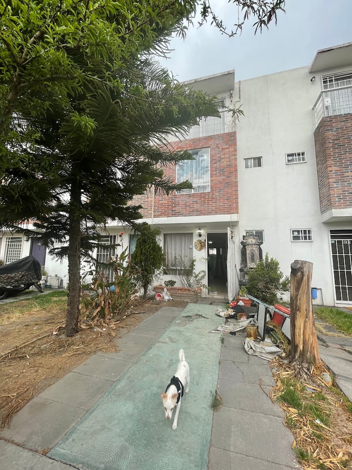 Casa En Coacalco, Comoda Amplia Y Segura - Ojo de Agua