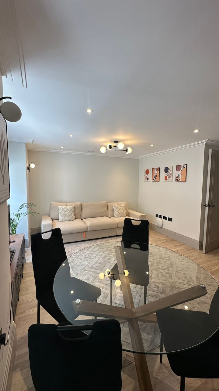 Modern & Stylish 2 Bed Flat By Russell Square - Bloomsbury