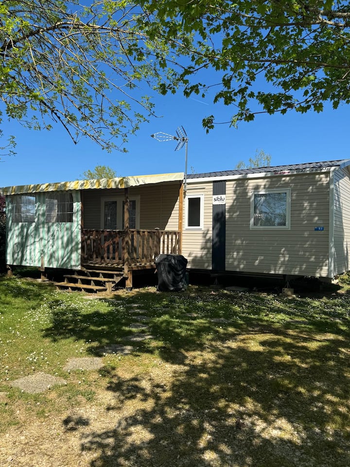 Piscine & Activités Mobil Home Climatisé 3ch 6p/93 - Loir-et-Cher