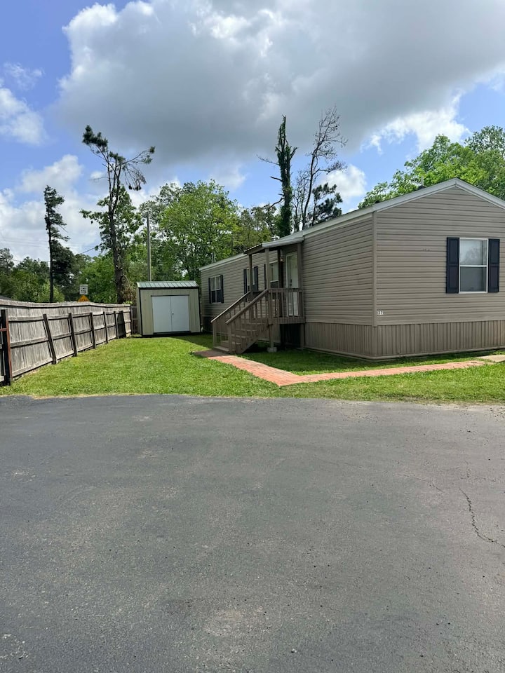 Cozy Home Close To Meta - Start, LA