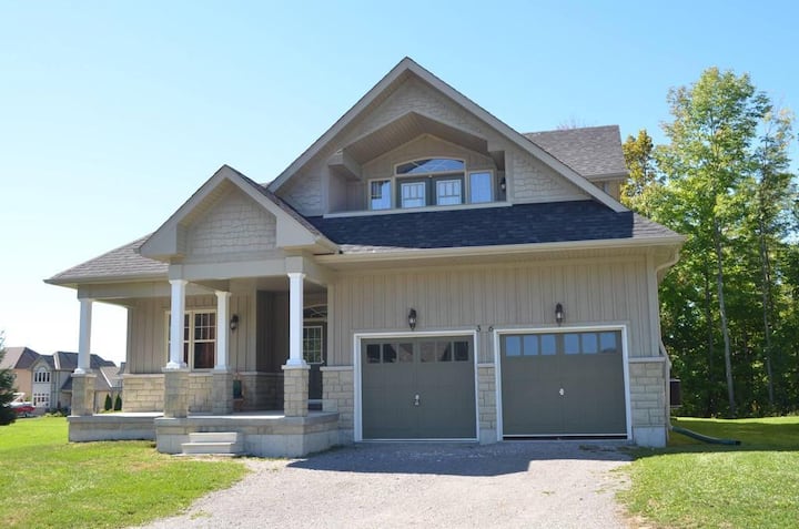 Cottage On Balsam Lake - Kawartha Lakes