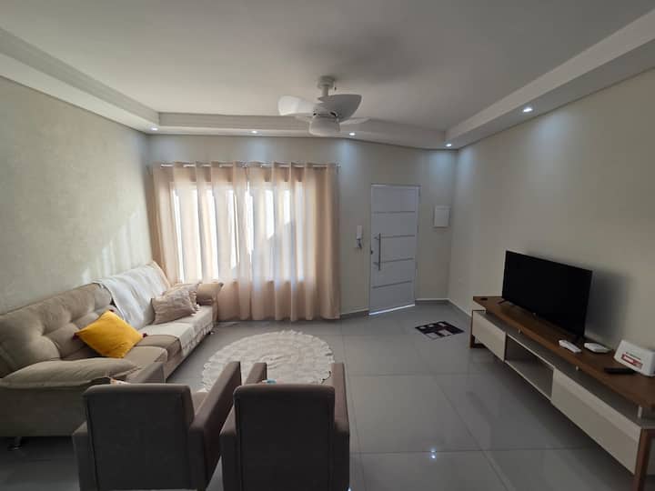 Casa Próximo Ao Centro - Santa Bárbara/sp - Americana
