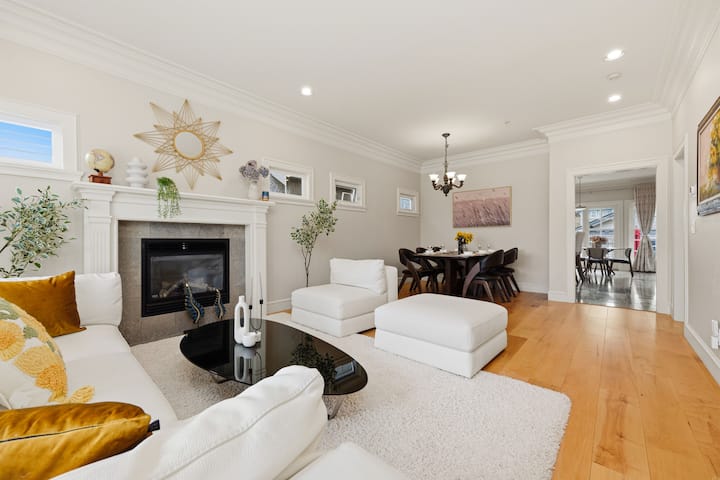 Spacious Elegant Family Retreat | Near Ubc & Dt - Vancouver