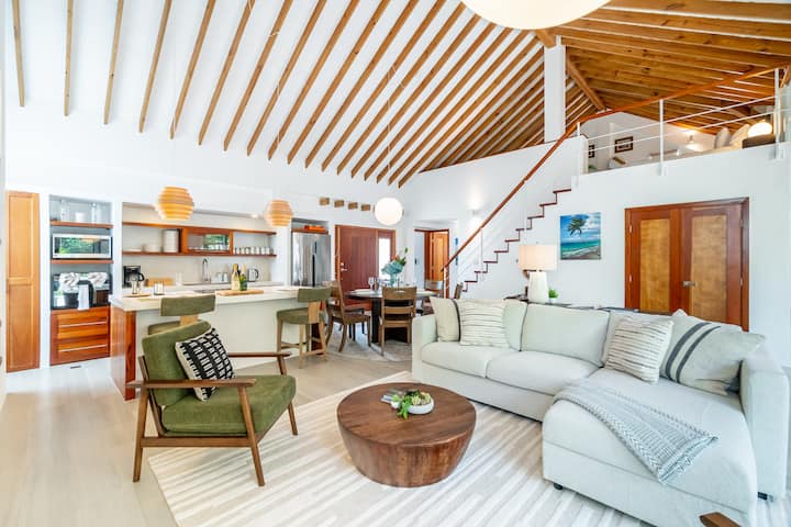 Azure Tide & Mistico Beach Club + Boat Shuttle - Belize