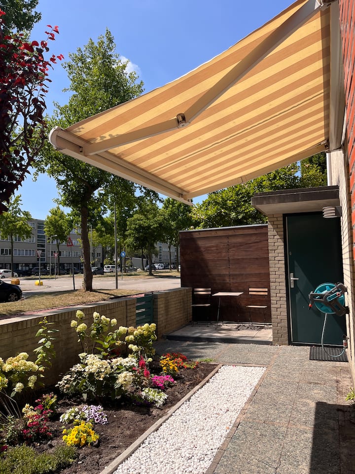 Ruime Woning Met Tuin En Dakterras - Zaandam