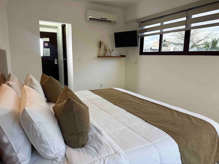 King Suite With Private Balcony - Playa del Carmen