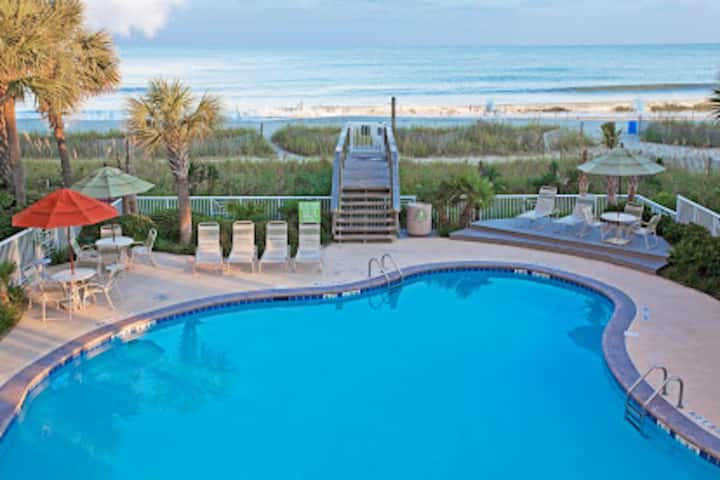 Ccmf Amazing Resort Private Oceanfront Beach Club - Myrtle Beach, SC