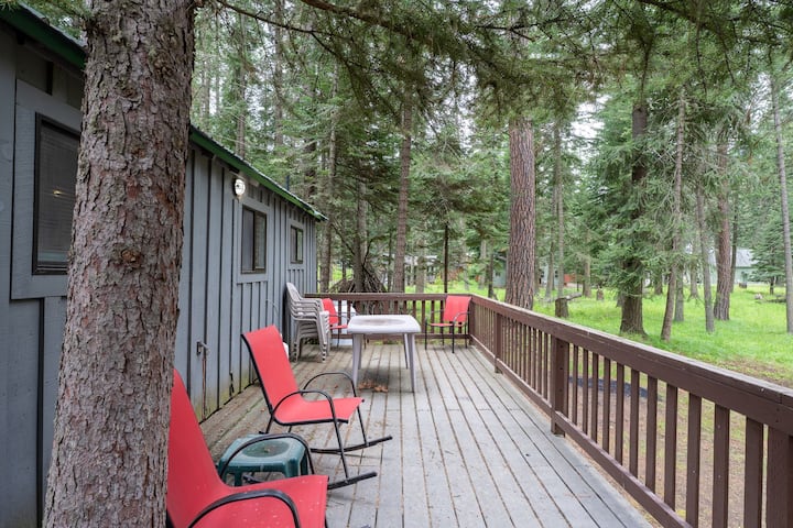 Pet-friendly Cabin Near Wallowa Lake - Joseph, OR