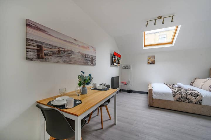 Cozy Double Room In Little Horton - Bradford