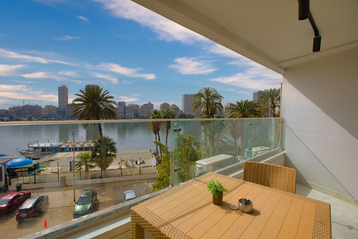 Cairo Homes Manial | Direct Nile Studio / Balcony - Le Caire