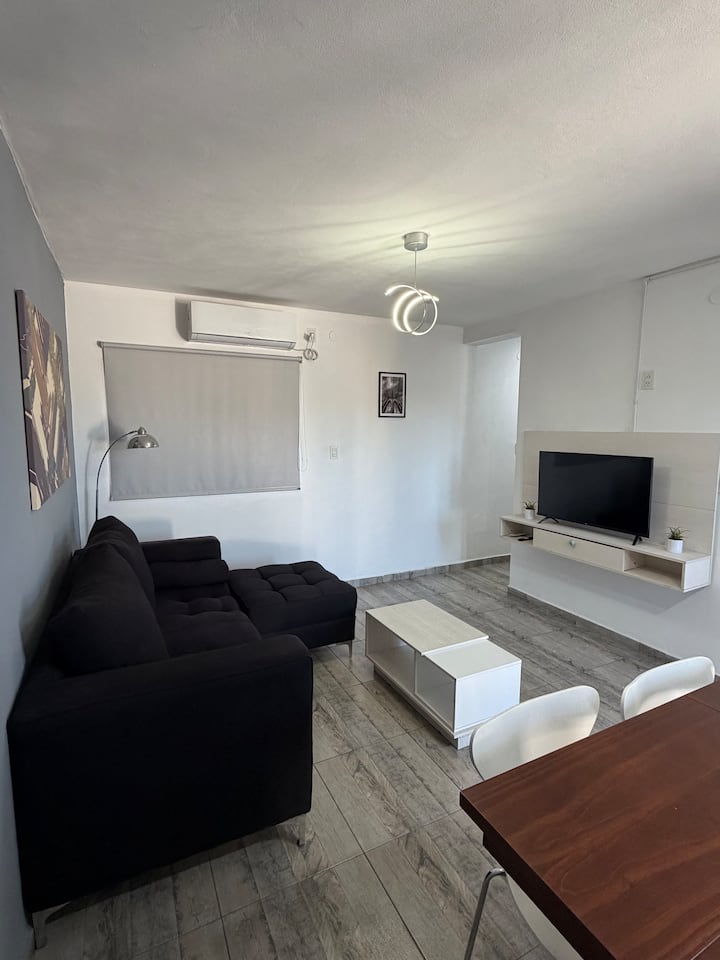 Departamento Zona Céntrica, Con Cochera - Villa Mercedes