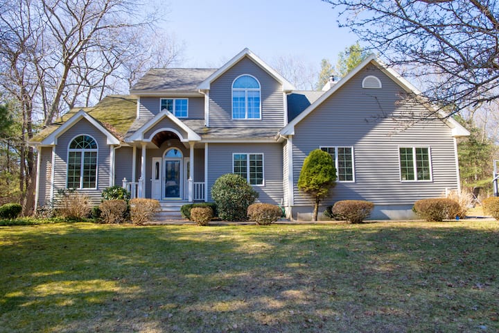 World Cup - Spacious House Near Gillette Stadium - Foxborough, MA