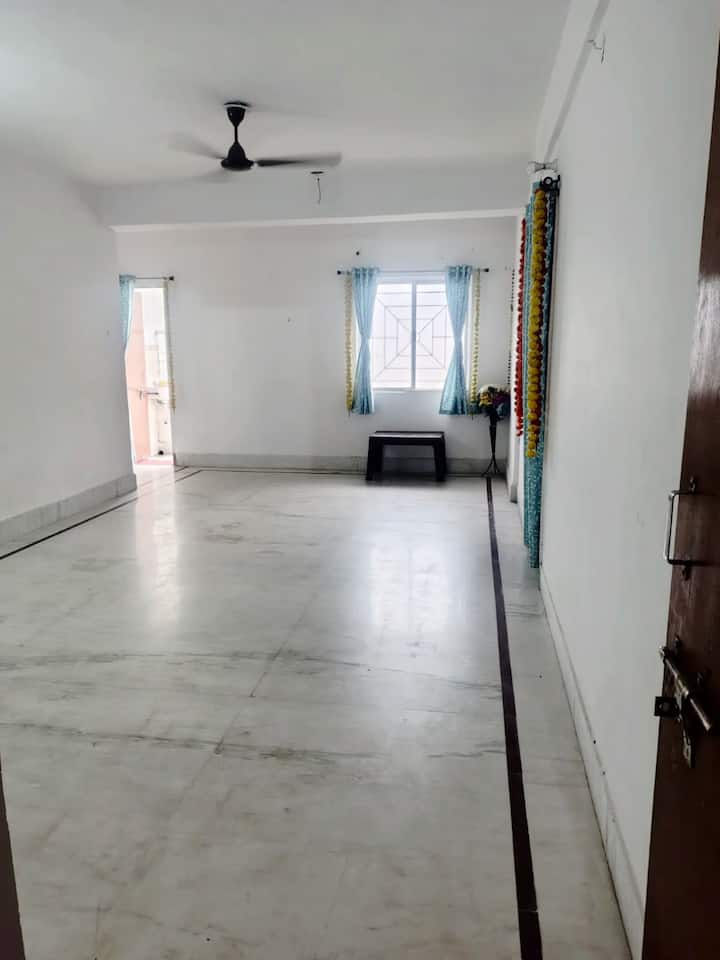 The Hub Stay: 500m To City Center - Dhanbad