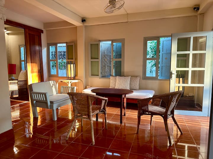 The White Suite With Garden In Old Town - Luang Prabang