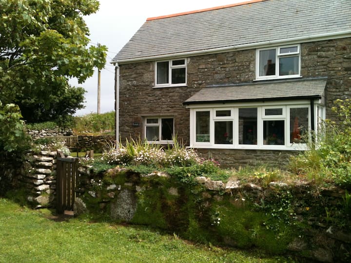 Kernyk Cottage. Two Beaches On Your Doorstep. - Porthleven