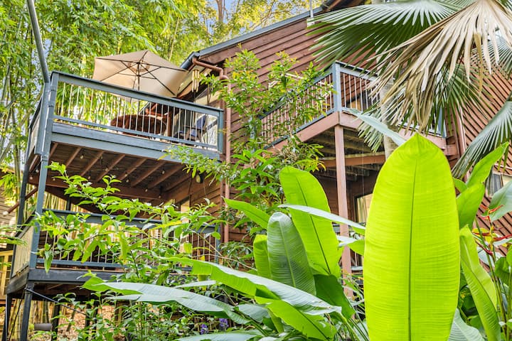The Bamboo Base At Buderim - Buderim