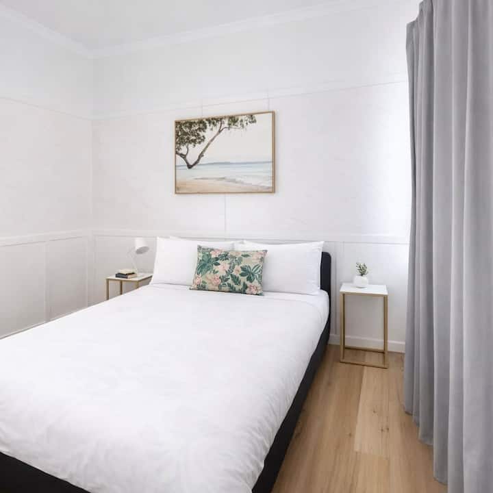 Near Parramatta Cbd | Double Room |Quiet Granville - パラマタ
