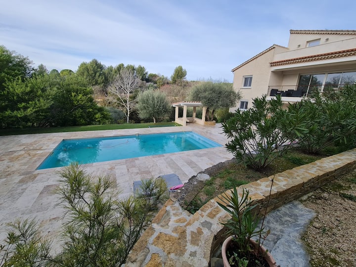 Villa Au Castellet Avec Piscine Pour 8 Personnes - Ollioules