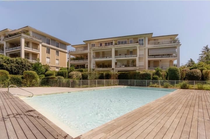 T2 Avec Terrasse, Piscine Et Garage – Proche Lyon - Solaize