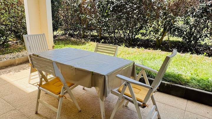 T2 Avec Terrasse, Piscine Et Garage – Proche Lyon - Brignais