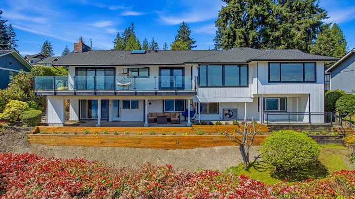 Cascade Views On Lake Sammamish - Bellevue, WA