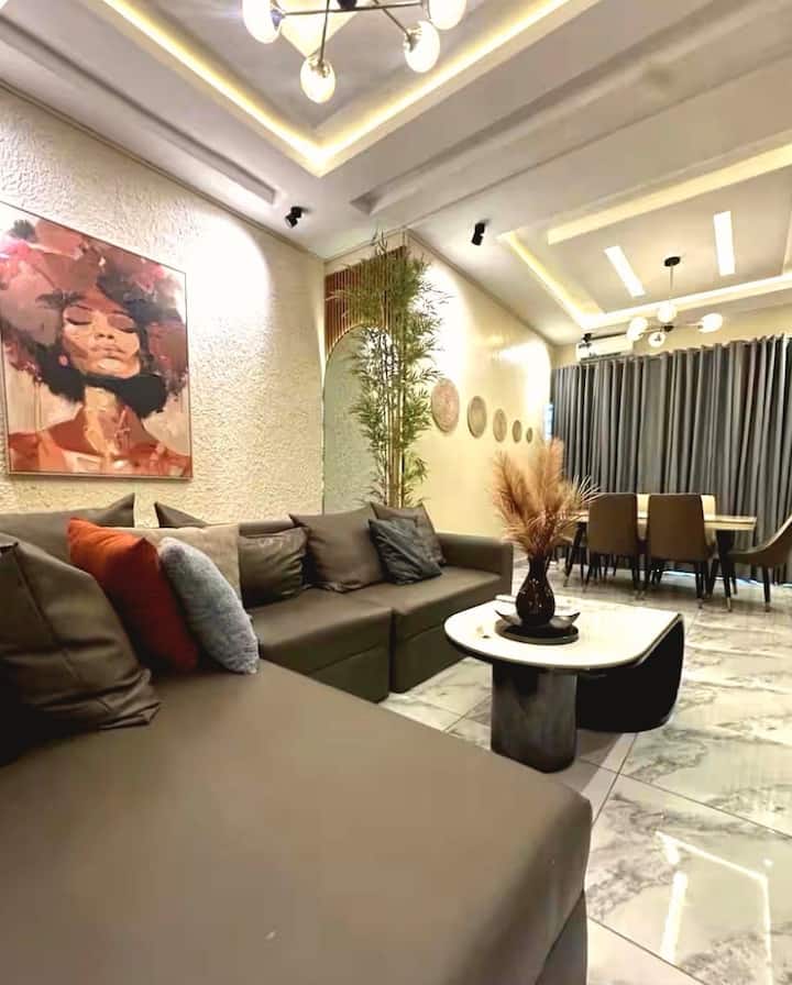 Bazy’s Condo - Nigeria