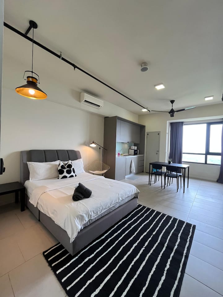 Calm Studio Tamarind Stay Cyberjaya By Mh - Cyberjaya