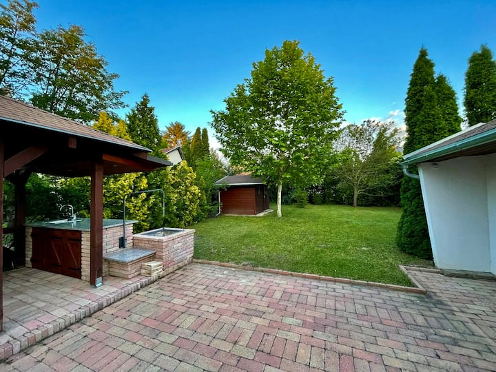 Kis Bogrács Vendégház 8 Fő Részére - Siófok