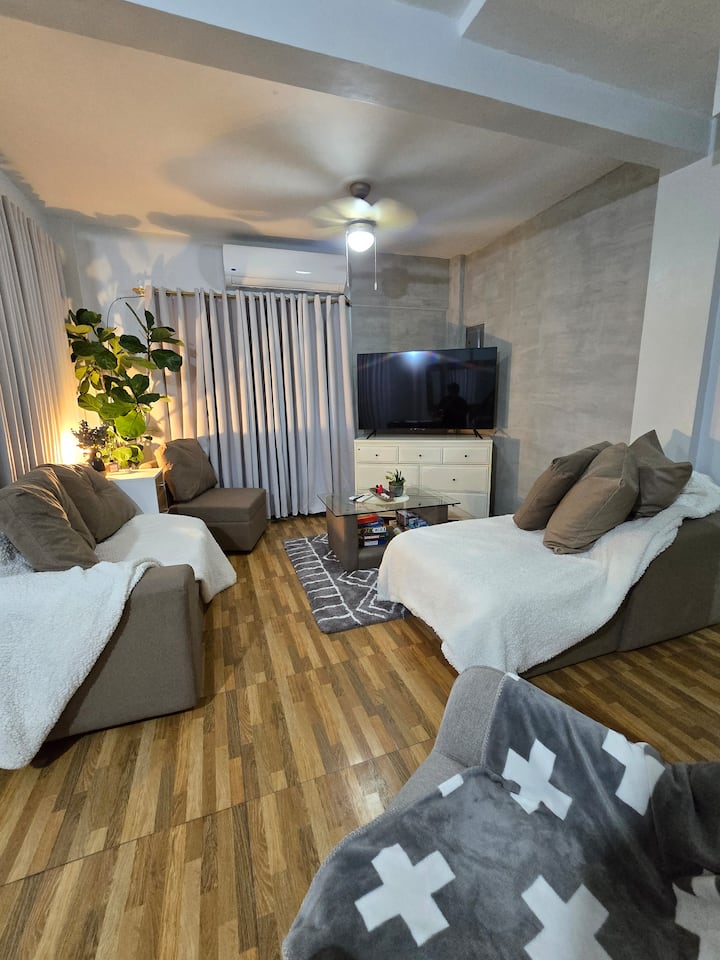 Quiet Stay Near Uptown - Cagayan de Oro