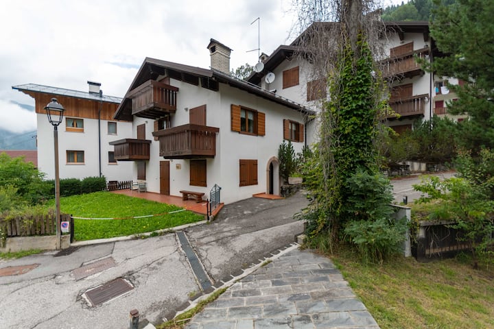 Casa Degli Alpini P1 - Alleghe