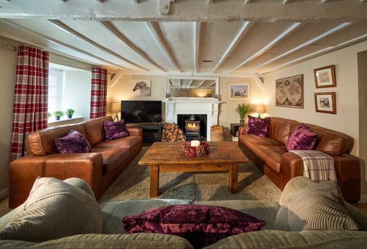 Thornhill Lodge - Historic 4 Bedroom 4 Ensuite - Callander