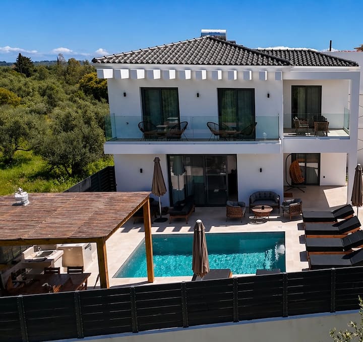 Villa Dreamscape 4br With Private Pool And Bbq - Zakinthos