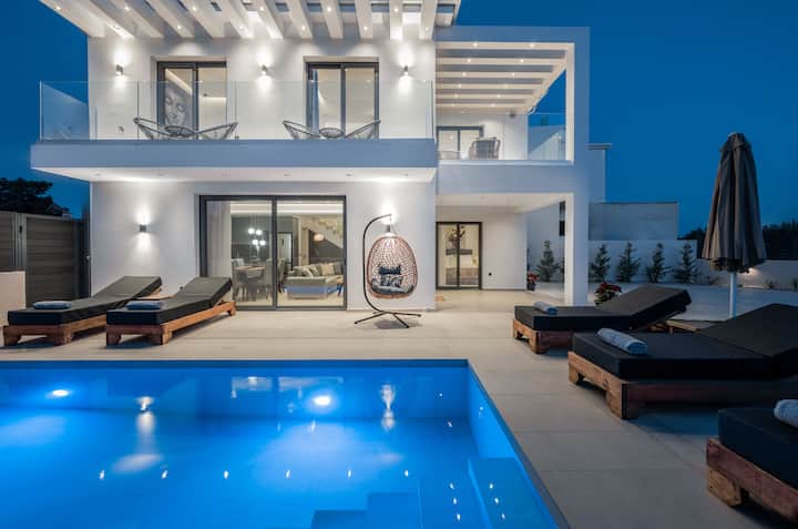 Villa Dreamscape 4br With Private Pool And Bbq - Zakinthos