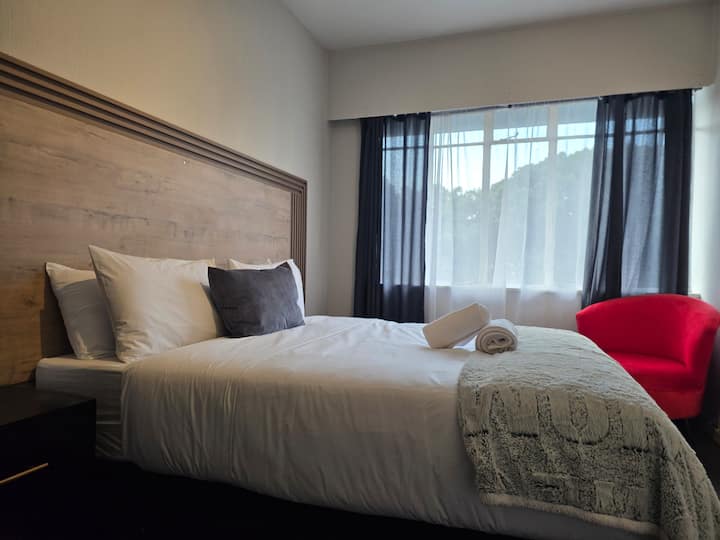 Comfortable Stays At Great Value - Springs