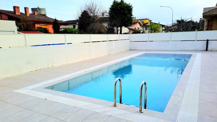 New York Palace-seasons Real Estate-lido Di Jesolo - Jesolo