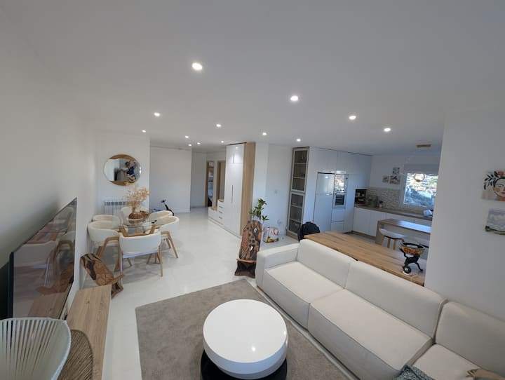 Lavish Flat With Panoramic Sea View - Annaba