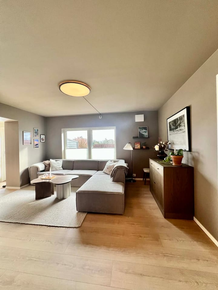 1 Etg I Hus Med 2 Soverom - Stavanger
