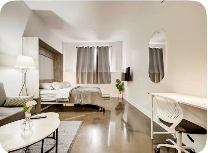 Chic Studio Apt |Downtown Montreal | Wi-fi - Brossard