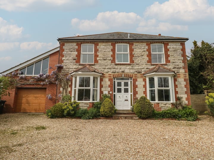 Millmead House - Burton Bradstock