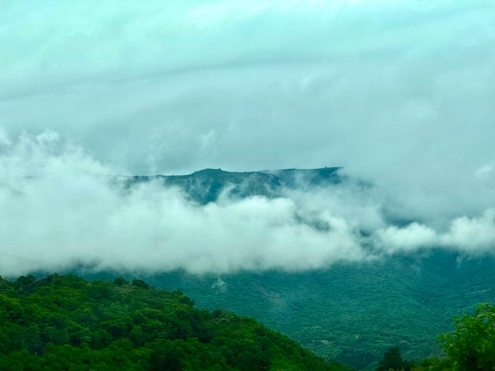 A Overnight Stay, And Breathtaking Scenery. - Emgwenya