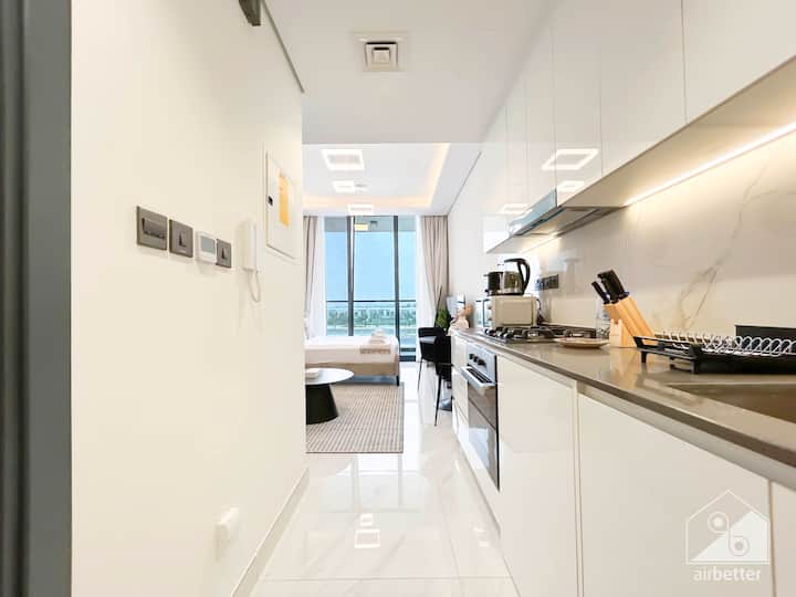Amazing Studio Balcony Samana Golf - Dubai