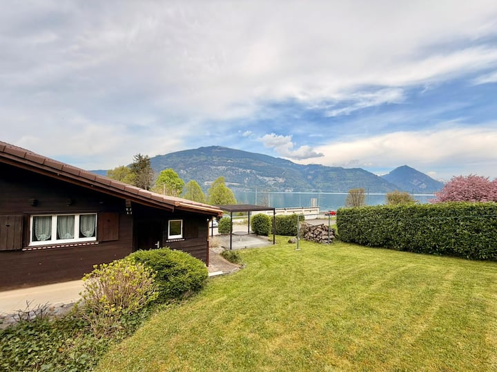 Chalet Mit Seeblick | 8 Gäste & Garten - Beatenberg