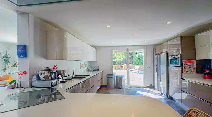 Villa La Meira-cassis-winkyhouse Collection - Aubagne