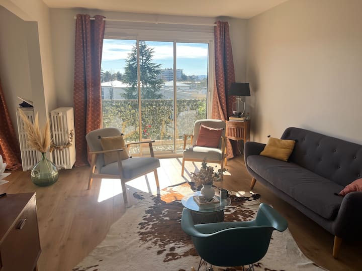 Grand Appartement Vue Montagne, 10min Du Lac - Annecy