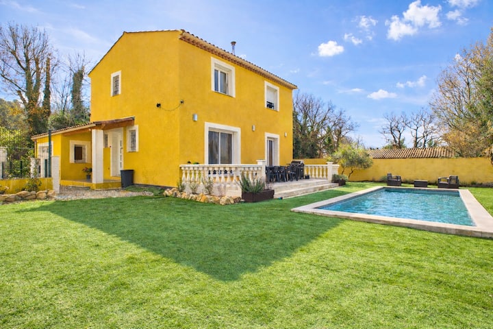 Maison Spacieuse éQuipé Avec Piscine - Vinon-sur-Verdon