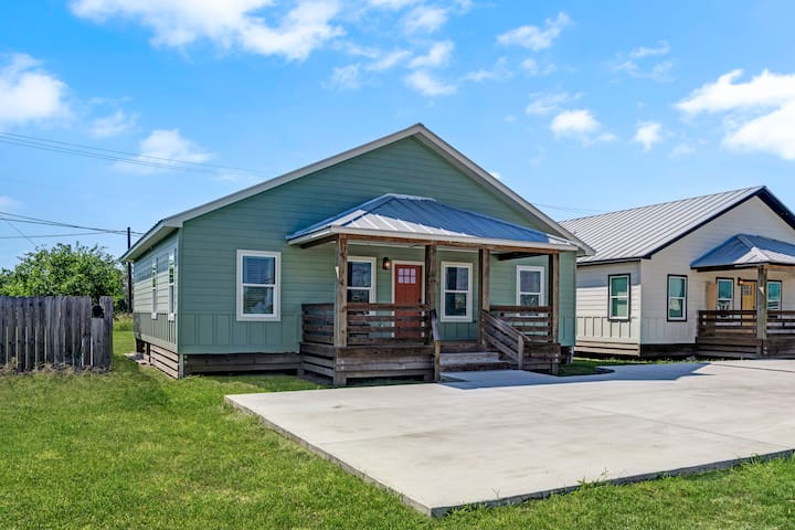 New 3br Home | Sleeps 8 | 20 Min To Port A - Aransas Pass, TX