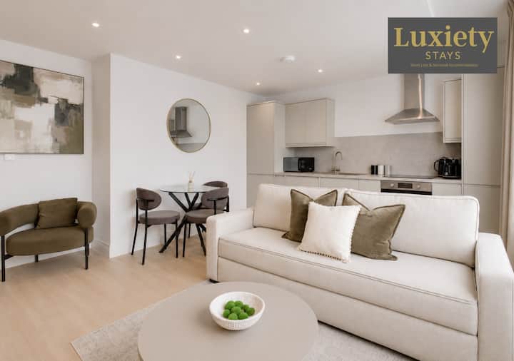 Chic 1br Flat | City Centre Near C2c & High Street - Thorpe Bay
